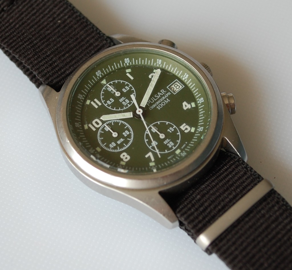 SOLD 1995 Pulsar V657-X063 chronograph watch - Birth Year Watches