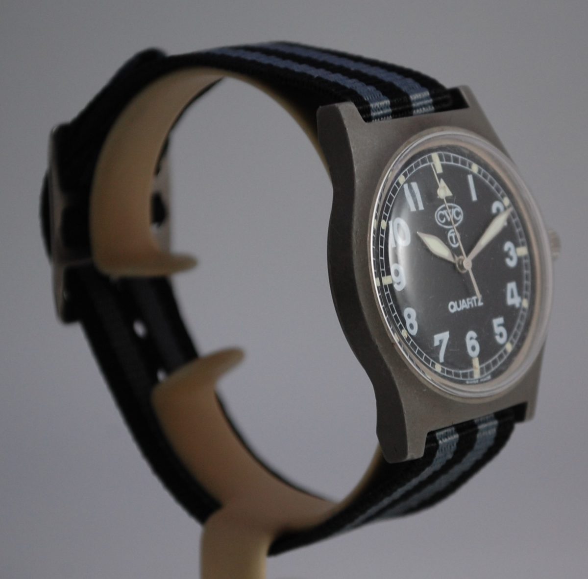 SOLD 1990 CWC G10 military issued watch - Birth Year Watches