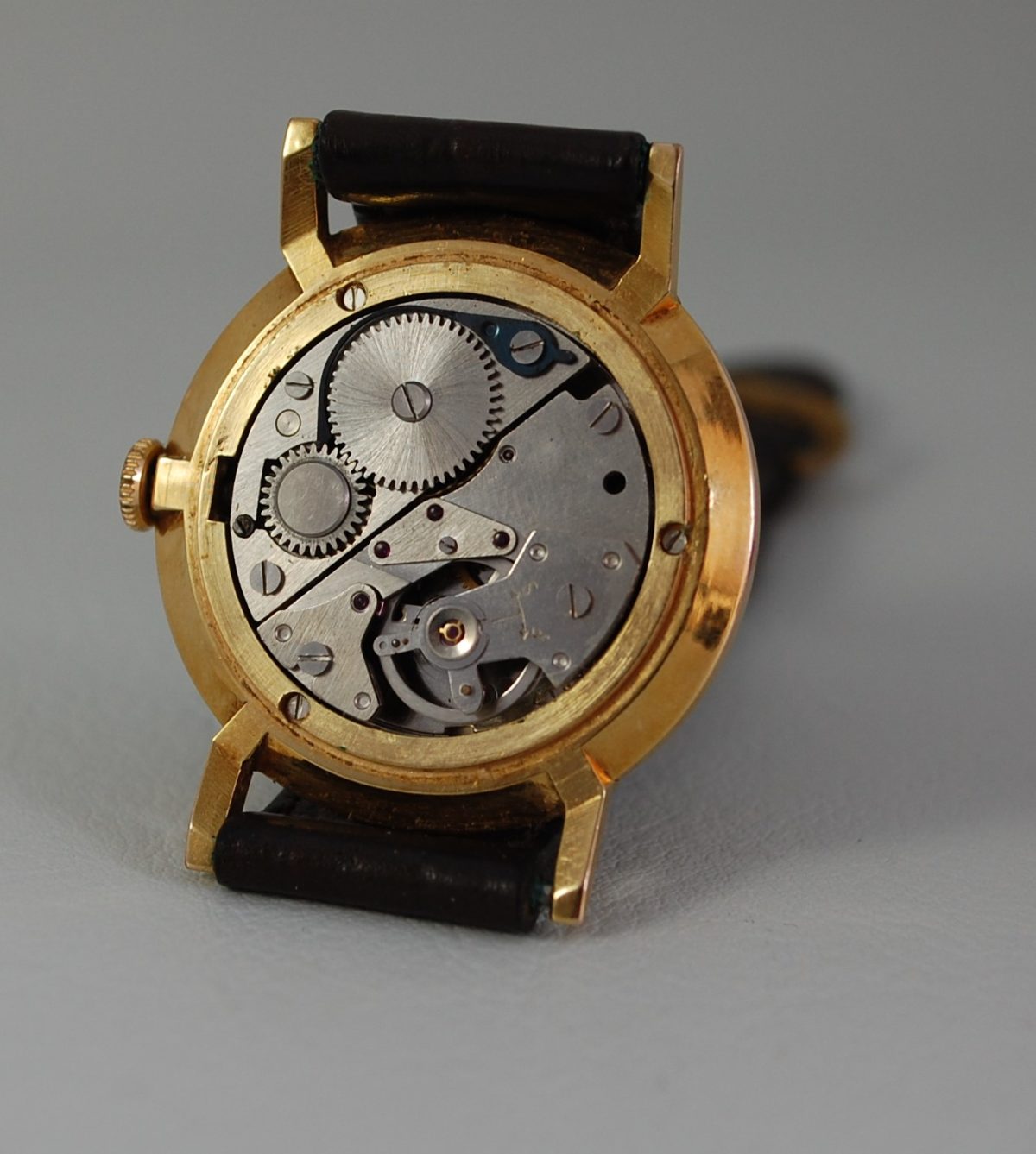 SOLD 1964 Smiths Cambrian Raglan with box - Birth Year Watches