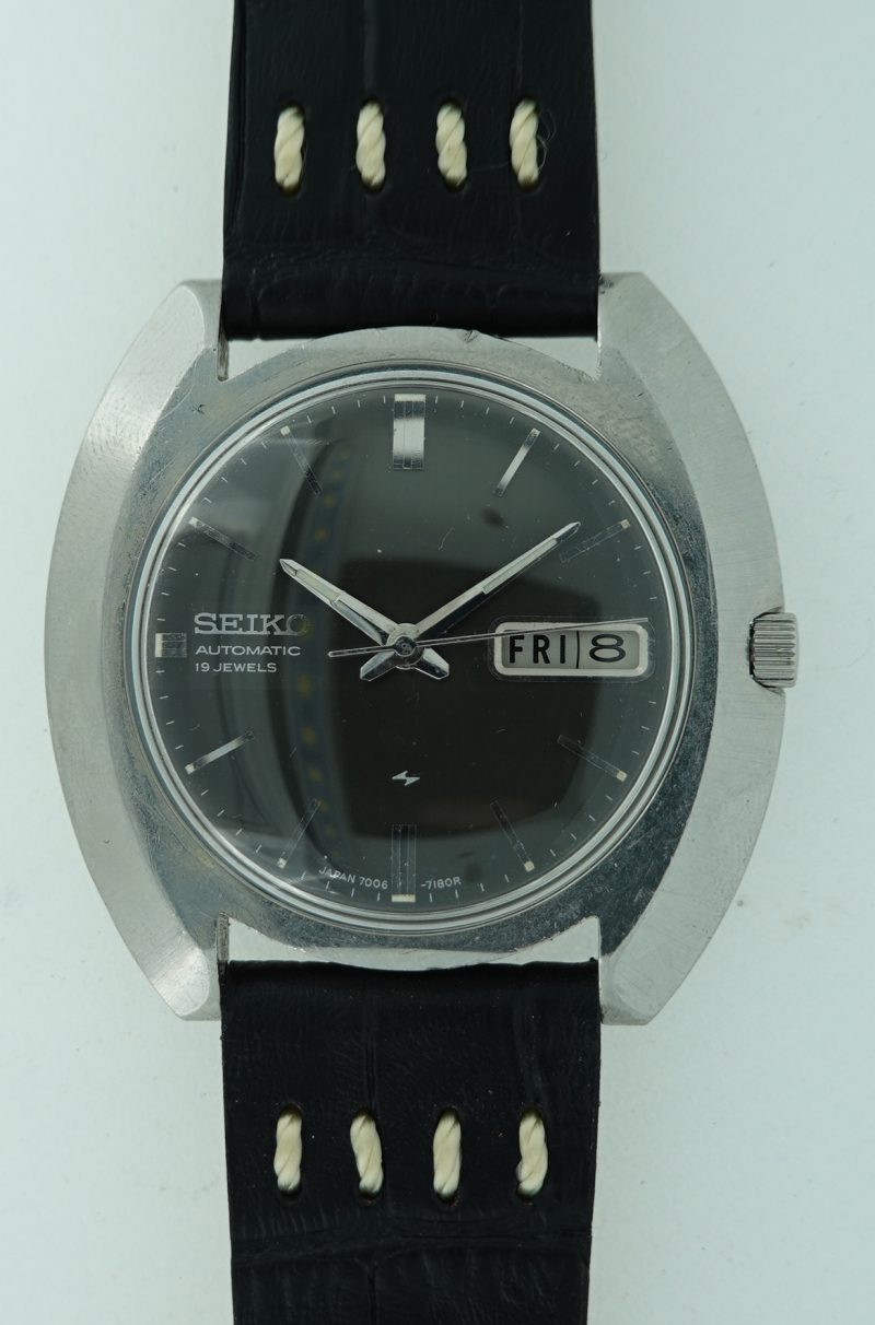 SOLD 1972 Seiko Automatic 7006-7080 - Birth Year Watches