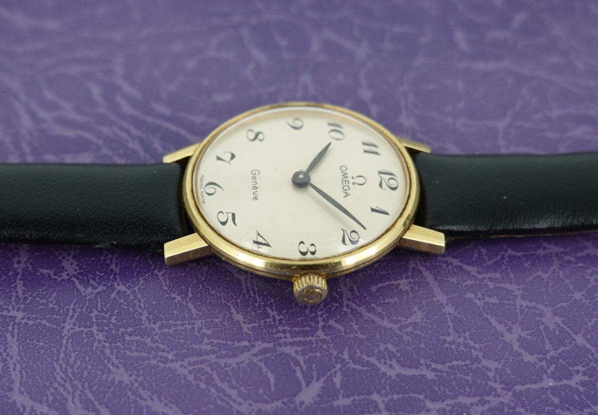 SOLD 1971 Ladies Omega Geneve - Birth Year Watches